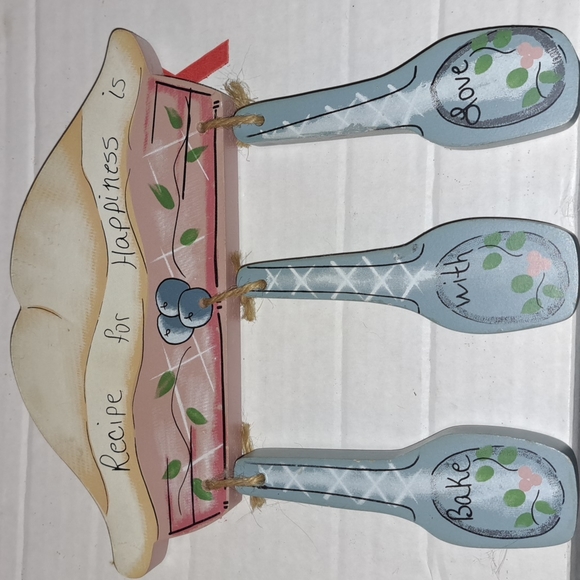 Wall Decor | Homekitchen Wooden Wall Pie Art Decor Like New | Poshmark